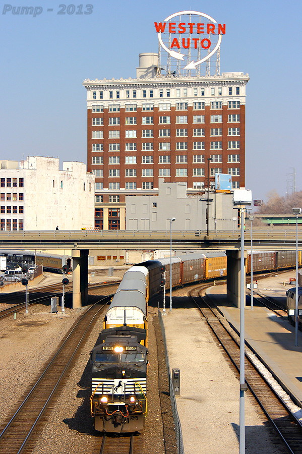 Westbound UP Auto Train